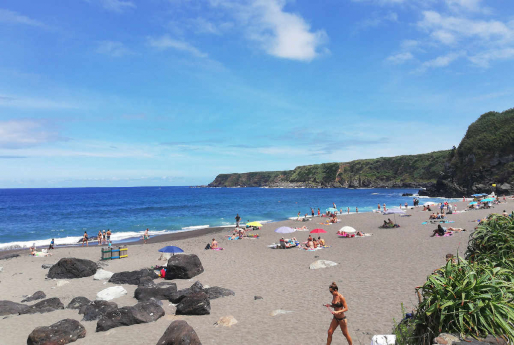 Praia dos Moinhos em São Miguel | Como é e como lá chegar?